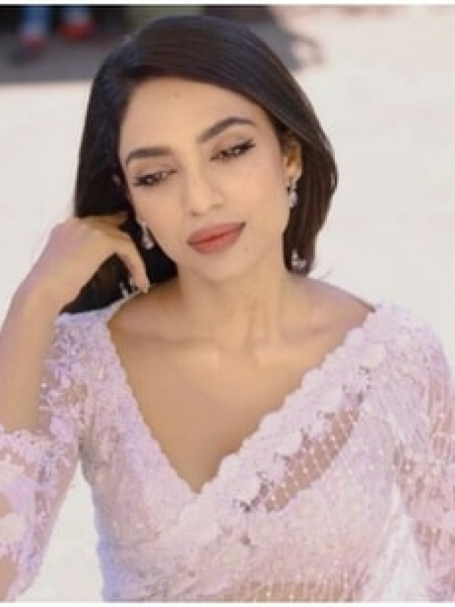 Sobhita Dhulipala, for PS1 promotion, deck up in a white saree – Zoom News