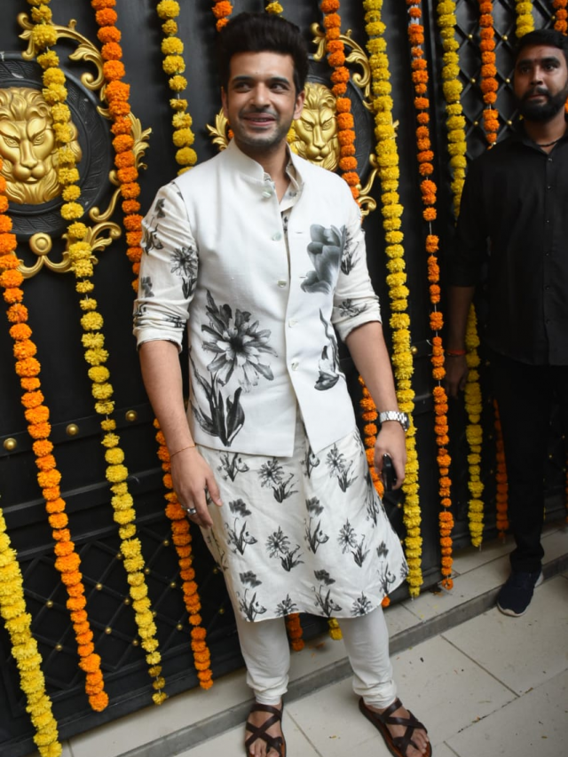 Mouni Roy, Shamita Shetty, Karan Kundrra at Ekta Ganpati Celebration ...
