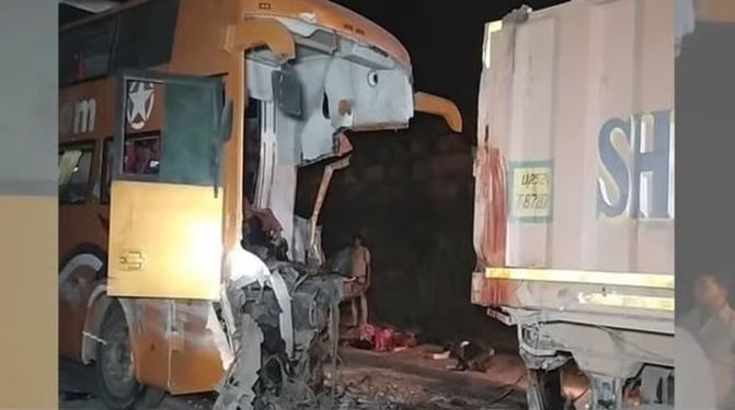 MP News: Big accident in Rewa, Madhya Pradesh bus rammed into trolley, 15 killed, eight in ...