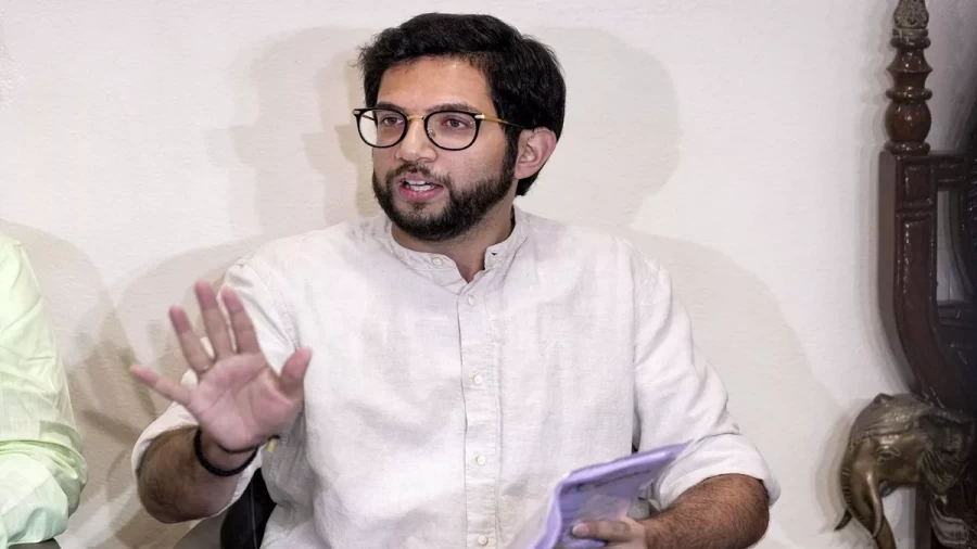 Aditya Thackeray: FIR filed against Uddhav Thackeray's son Aditya - had ...