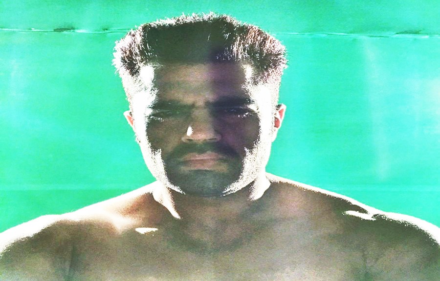 Danger Alert, Maniesh Paul In Ripped Avatar