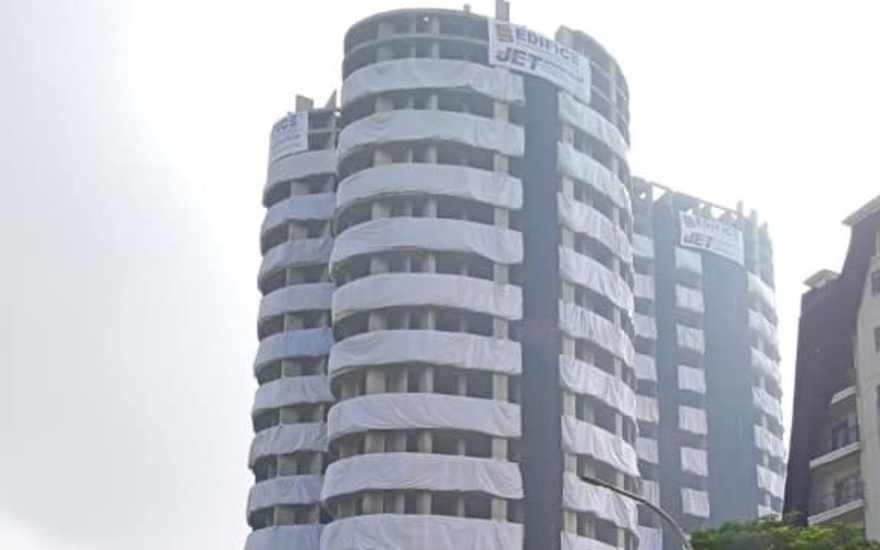 Twin Tower Noida Expressway closed for one hour between 2pm 3pm says ...