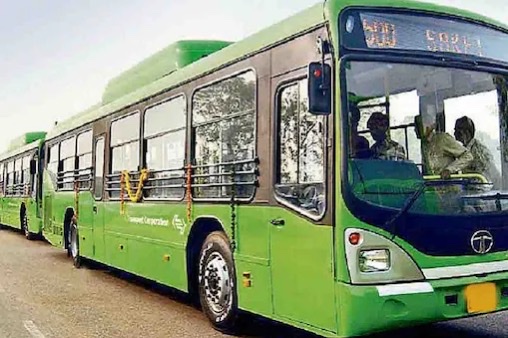 First CNG Bus hits the streets in Kolkata.