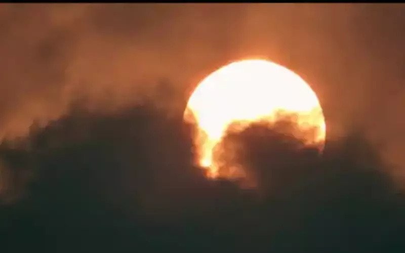 Solar eclipse is over, now there will be a lunar eclipse after a few days