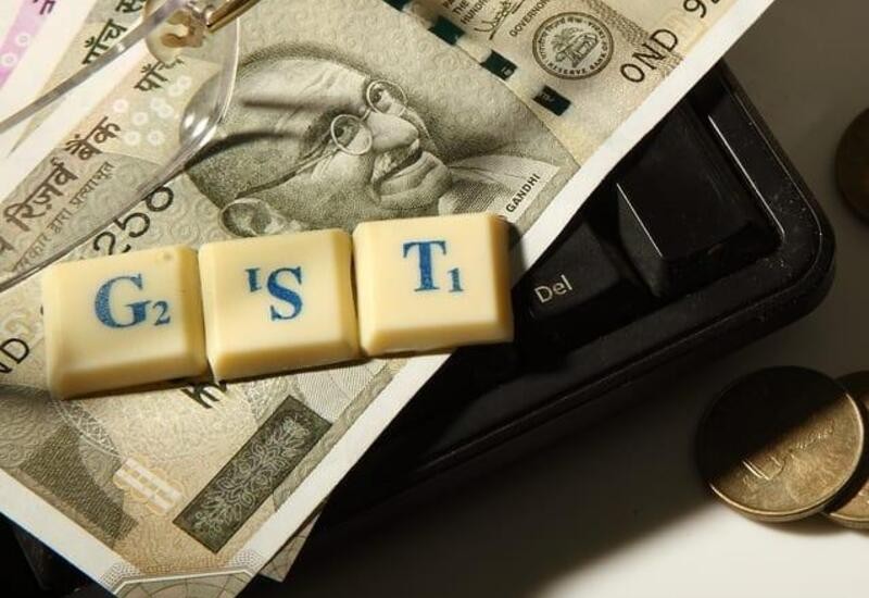 GST panel considers raising 5% slab to 6% Reports