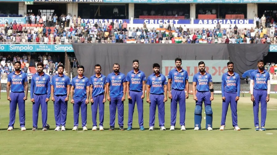 वर्ल्ड कप खेलने वाला ये धुरंधर टीम इंडिया से अचानक हुआ OUT, अब ...