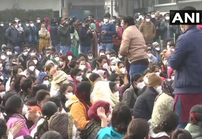 AIIMS nurses restrained from continuing with indefinite strike by Delhi HC