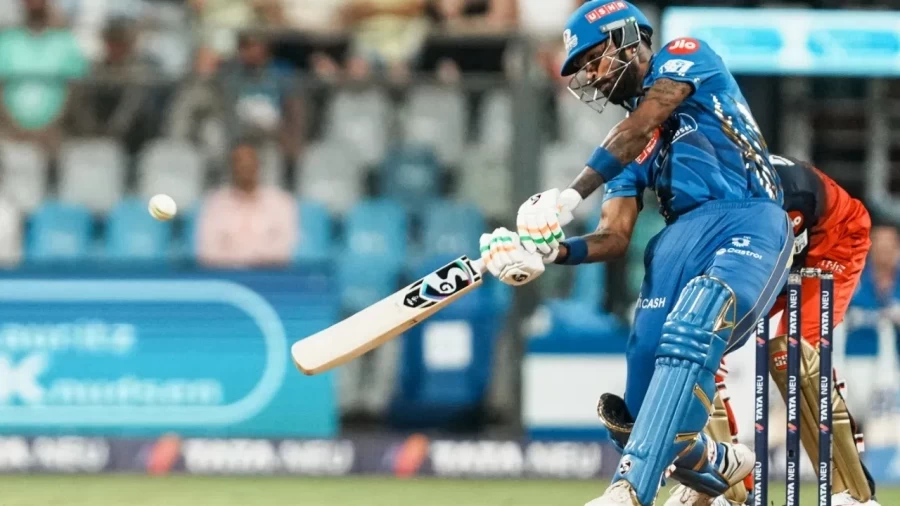 Inspection of bats on the field in IPL | IPL 2025