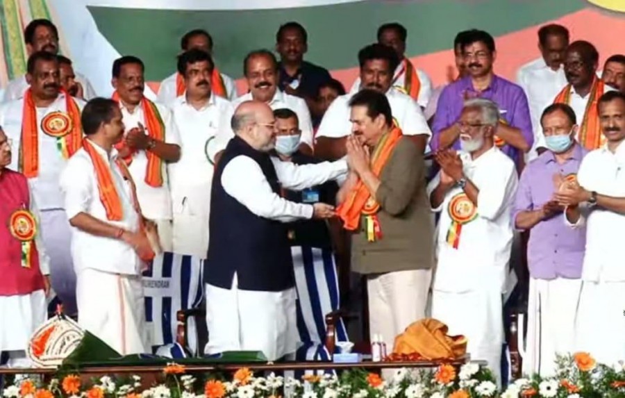 Actor Devan, actress Radha join BJP in presence of Shah ahead of Kerala polls