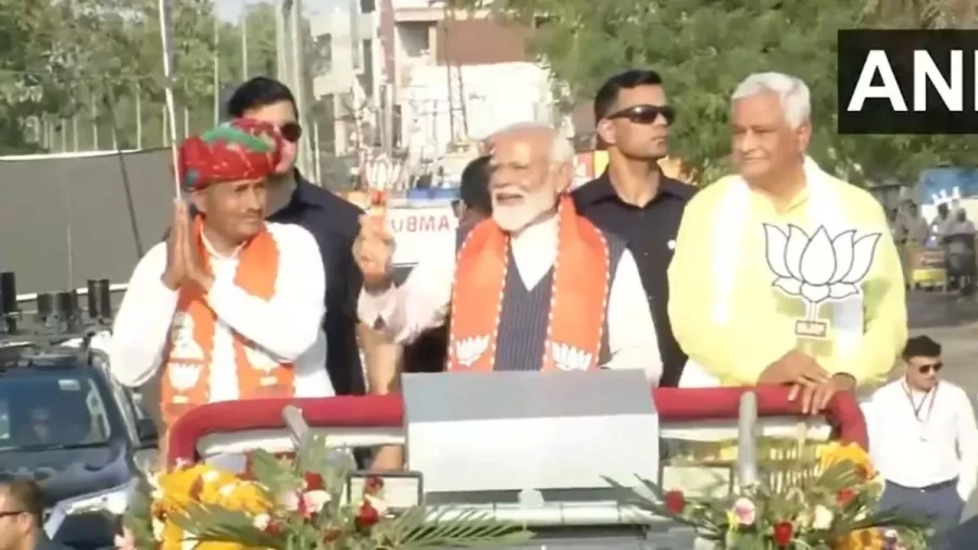 Lok Sabha Election: PM Modi did road show in Dausa, BJP candidate ...