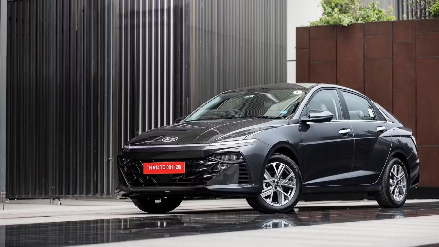 Hyundai Verna Facelift: New Look, Features, Launch & Price