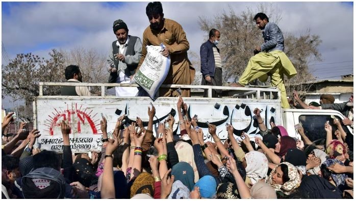 Pakistan News: Minorities became strong in India, how bad are the ...