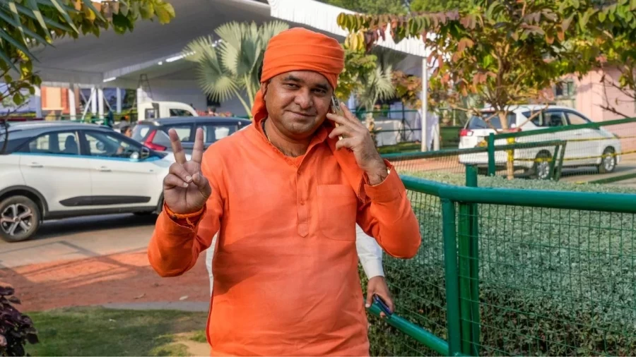 Rajasthan New CM: Rajasthan will not get Baba Balaknath? Balaknath's ...