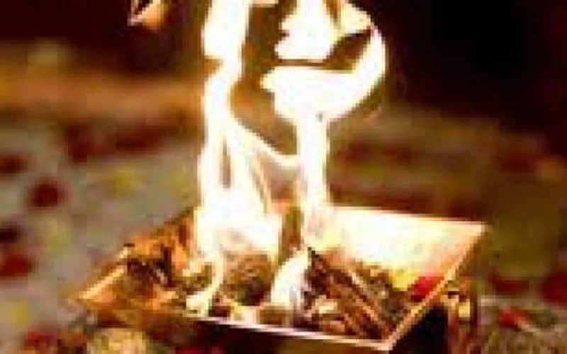 Havan puja vidhi method how to do havan at home hawan ke fayde benefits