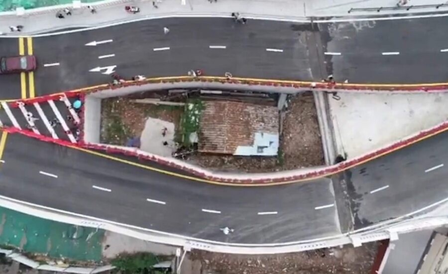 Man did not give his land to the Chinese government, so built a highway ...