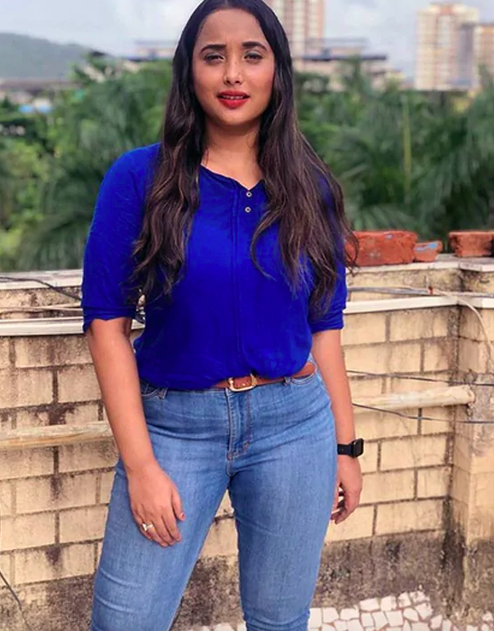 एक्ट्रेस रानी चटर्जी ( Rani Chatterjee ) के पीछे पड़ा शख्स, बोलीं ...