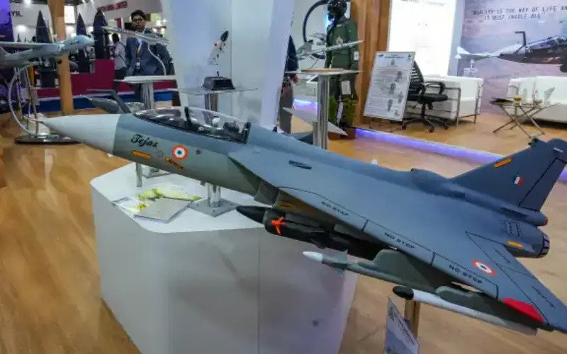 LCA Tejas Mk2 Indian Air Force mig 29 mirage 2000 defence news