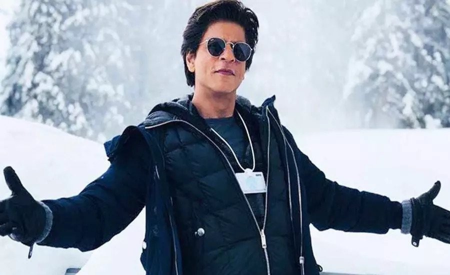 Shah rukh khan posts new hot look from pathaan flaunting chest